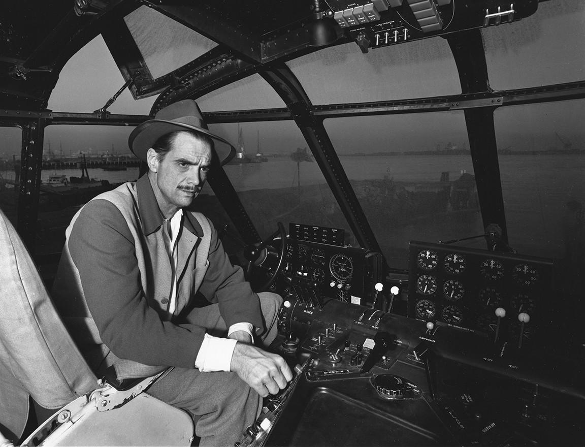 Staley-Wise Gallery : Looking at LIFE